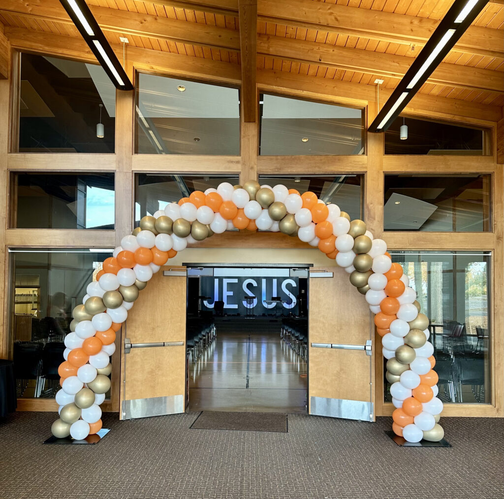 Medium Balloon Arch | Inflated Dreams